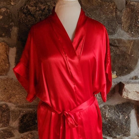 Inner Most | Intimates & Sleepwear | Vintage Inner Most Silky Robe ...